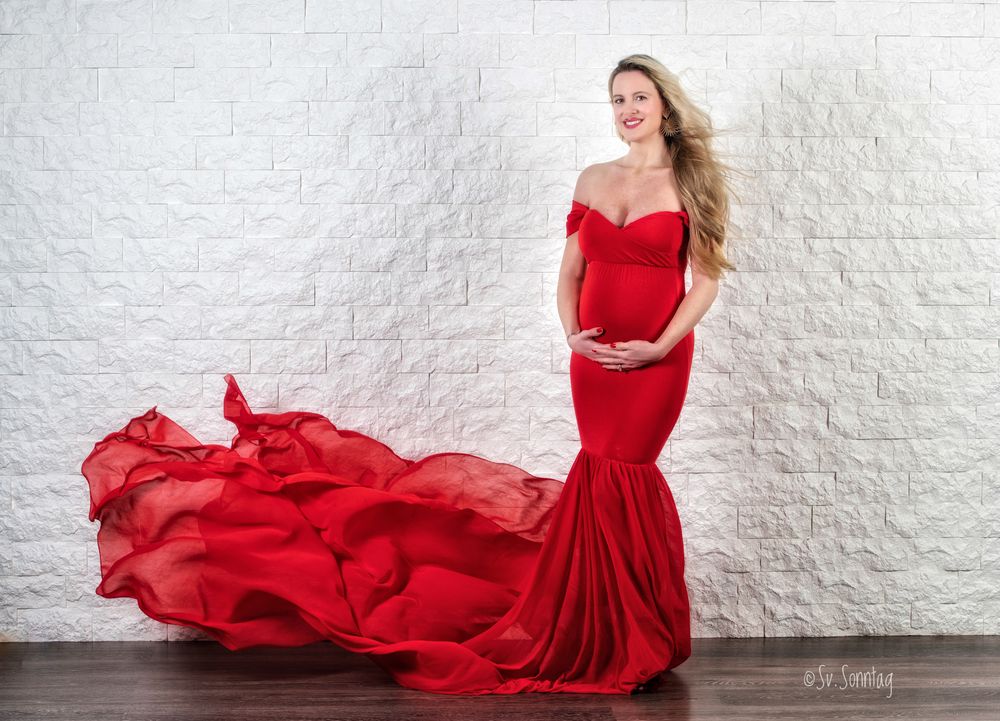 Das rote Kleid Foto & Bild | studio, portrait, frau Bilder auf ...