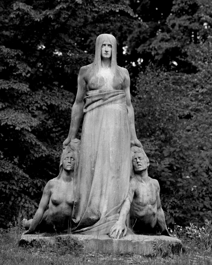 Das Schicksal Foto & Bild | architektur, friedhöfe, engel und co ...