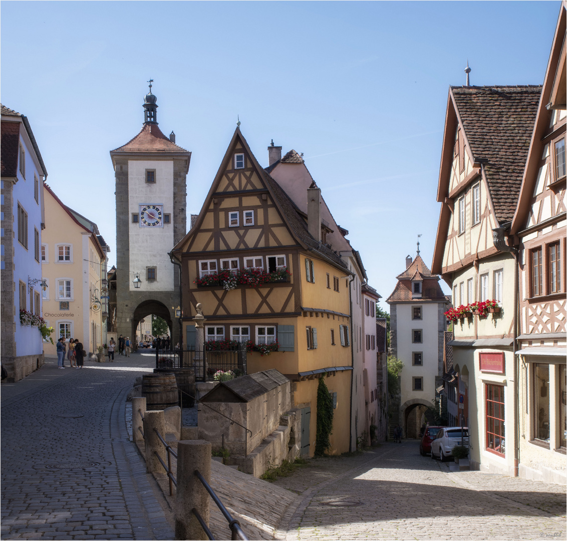 Das schiefe krumme... Foto & Bild | architektur, bayern, deutschland ...