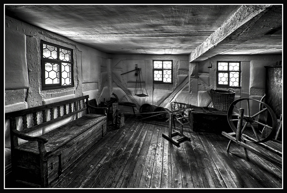 Das schwarz weiße Zimmer Foto & Bild | monochrom, bearbeitungs - techniken, b+w Bilder auf ...