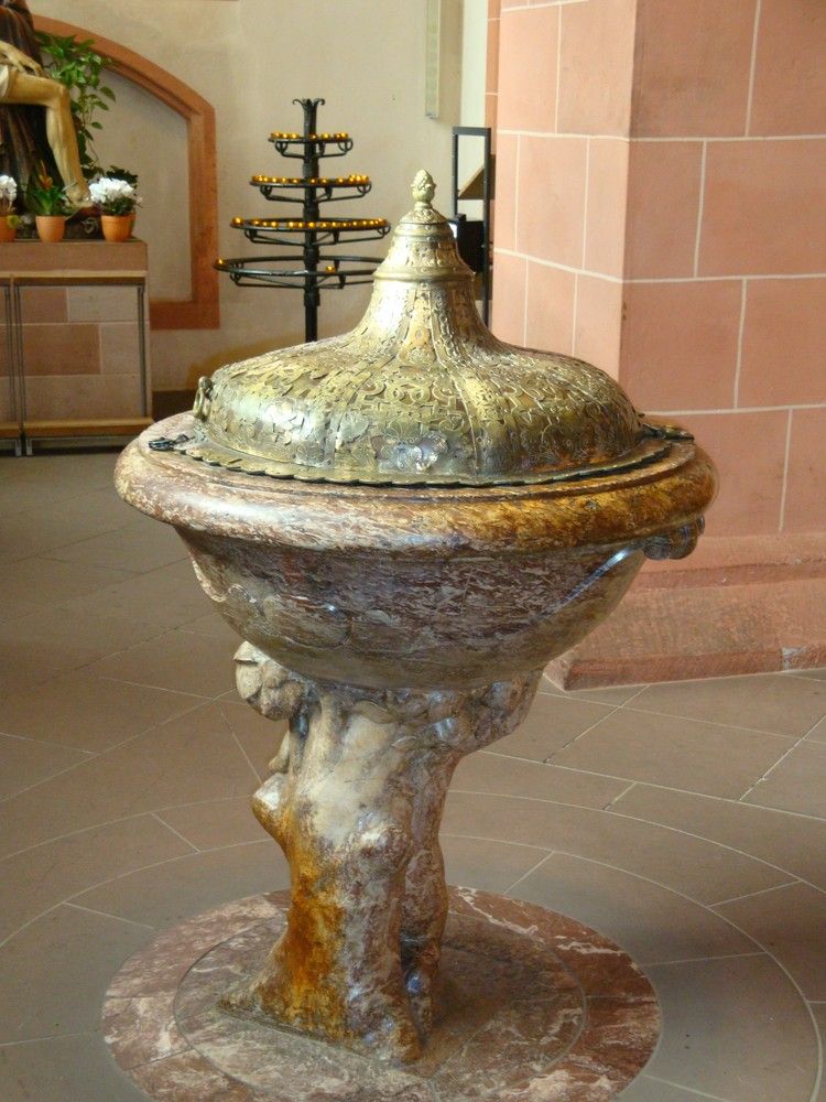 Das Taufbecken im Dom Foto & Bild | architektur, motive Bilder auf ...