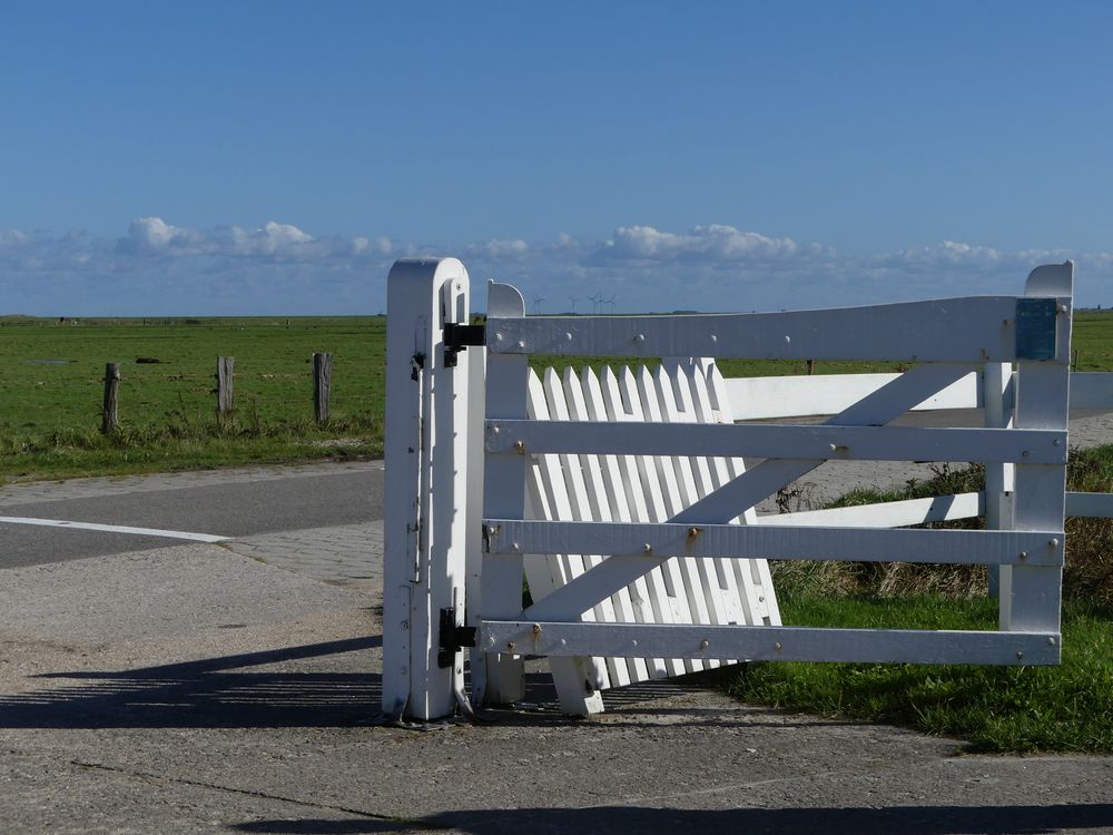 Das Tor - geöffnet! Foto & Bild | wolken, wiese, himmel Bilder auf ...