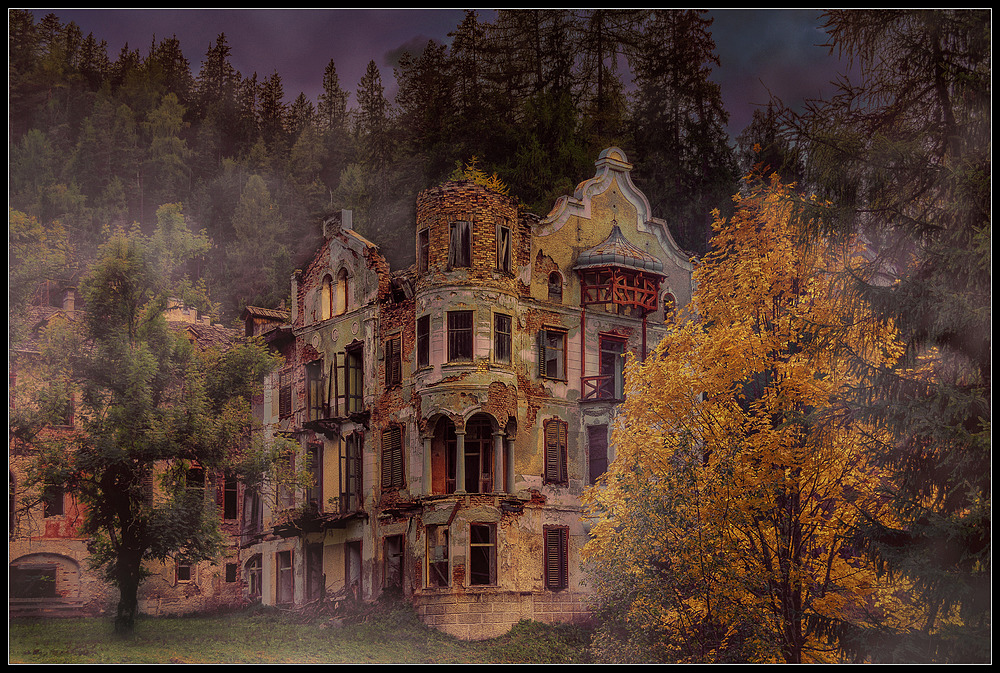 ~ Das Wildbad Innichen ~ Foto & Bild | italy, world, fenster Bilder auf ...