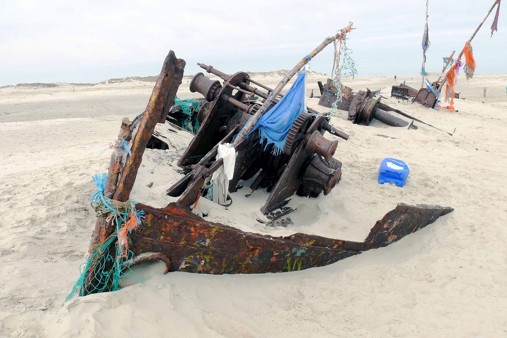 Das Wrack von Norderney Foto & Bild | deutschland, europe ...