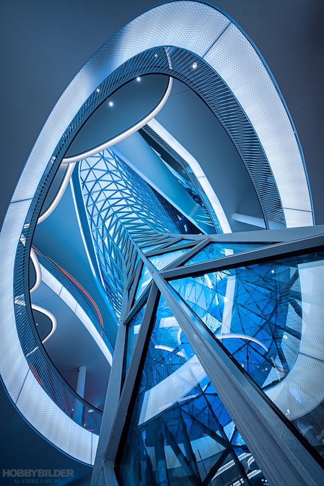 Das Wurmloch Foto & Bild | architektur, fotos, frankfurt Bilder auf ...