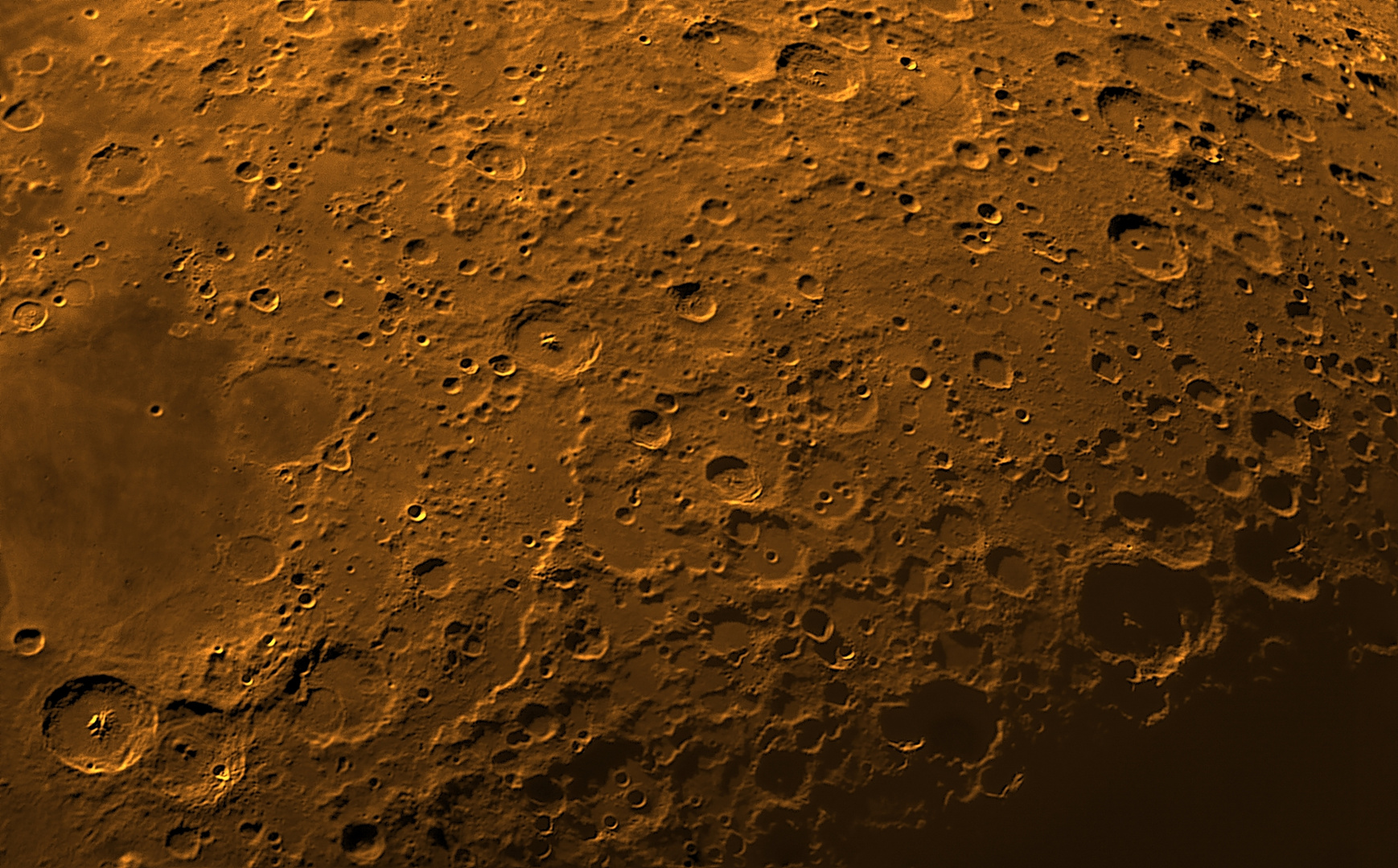 Daylight Moon Foto & Bild | himmel, mond, mondkrater Bilder auf ...