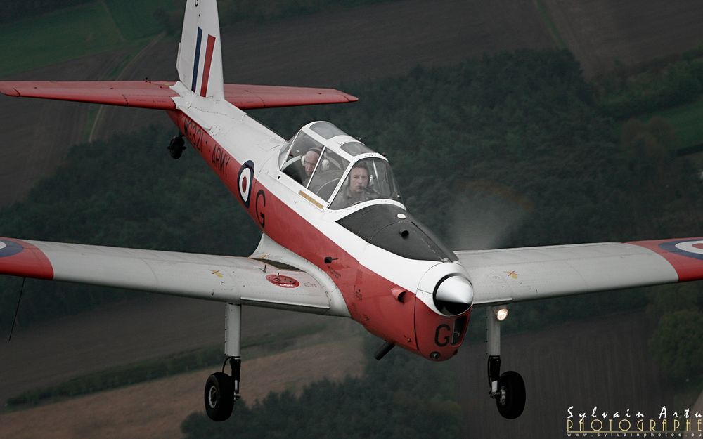 De Havilland Chipmunk in action ! photo et image | aéronautique ...