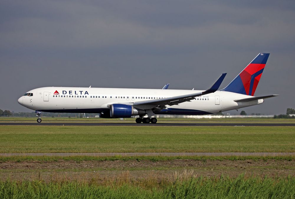 Delta Boeing 767-300 ER Foto & Bild | luftfahrt, passagiermaschinen ...