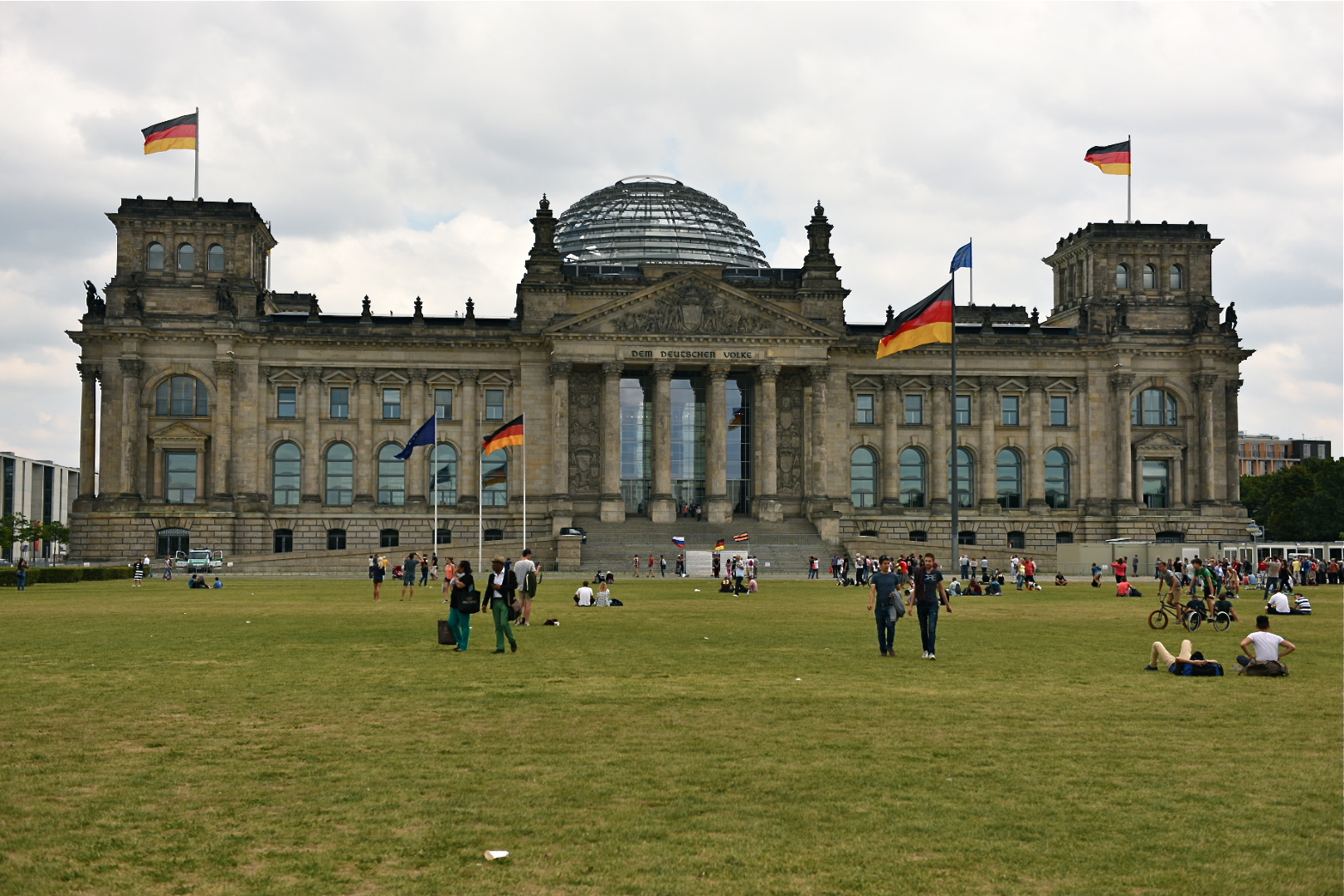 Dem Deutschen Volke Foto & Bild | deutschland, europe, berlin Bilder ...