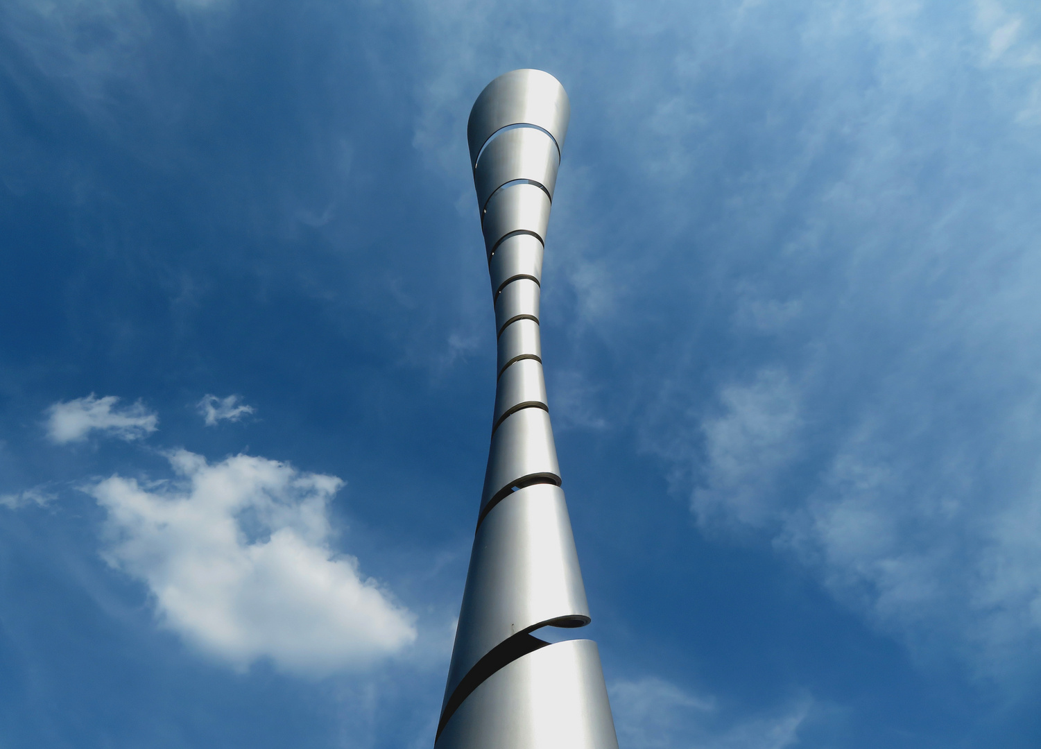 Dem Himmel entgegen Foto & Bild | industrie und technik, himmel ...