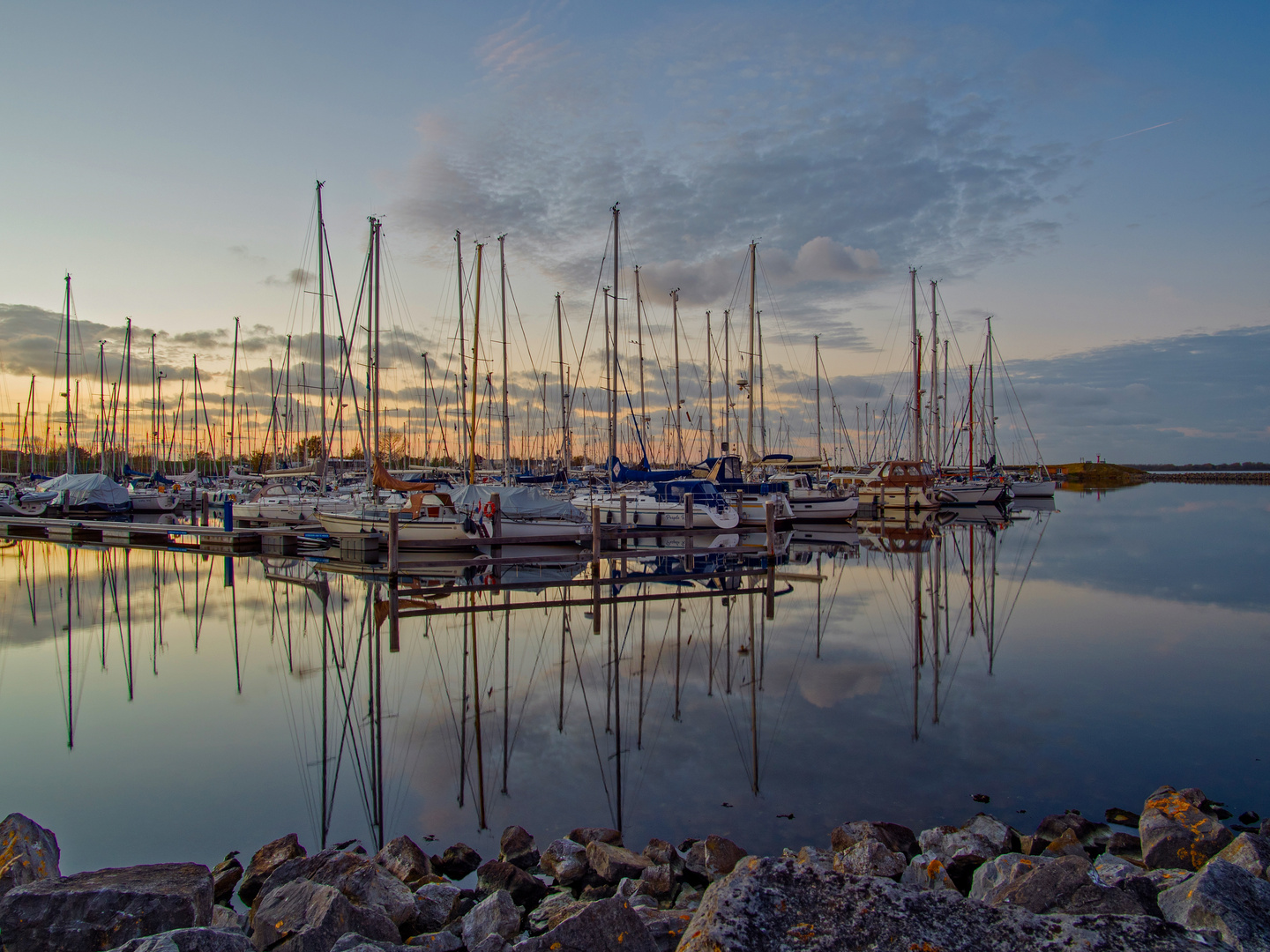 DEN OSSE Foto & Bild | sonnenuntergänge, schiffe und seewege, projekte ...