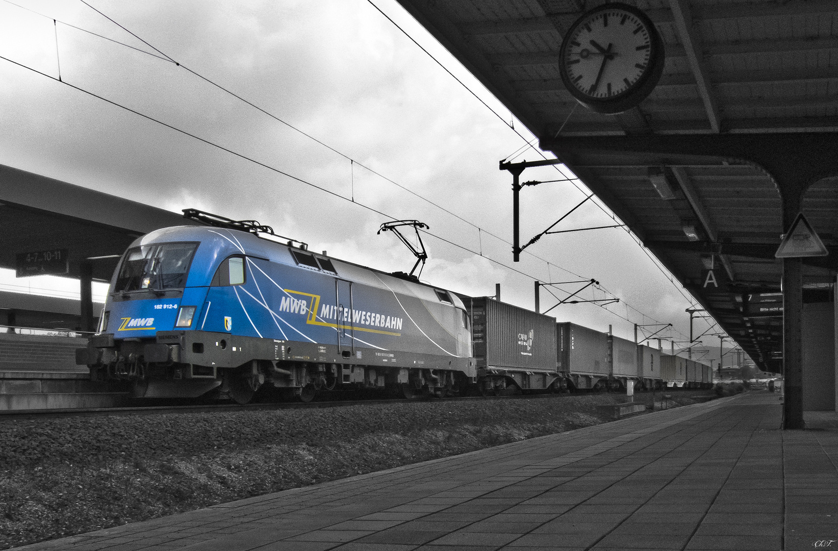 Der Bahnsteig Foto & Bild | eisenbahn, verkehr & fahrzeuge, schiene und ...