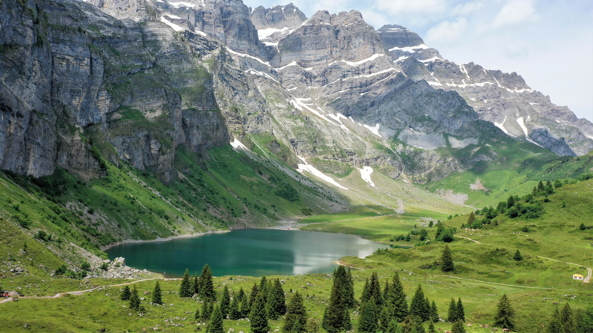 Der Berg mit seinem See Foto & Bild | fotos, spezial, natur Bilder auf ...