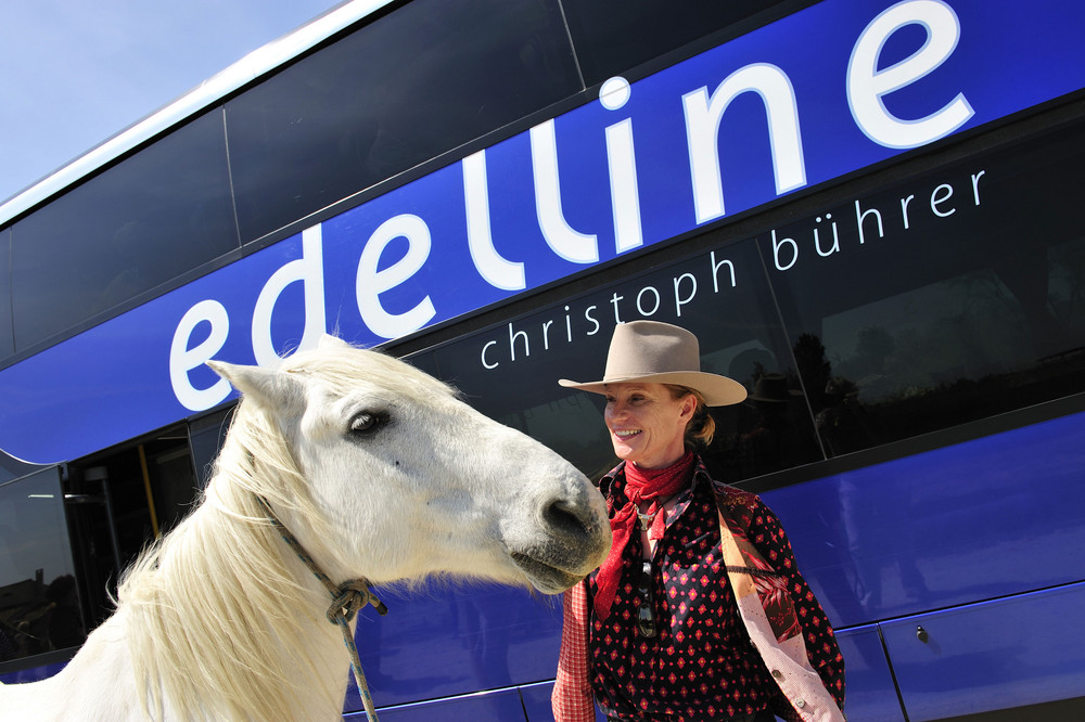 Der Bistro-Bus von EDELLINE in der Camargue Foto & Bild | bus ...