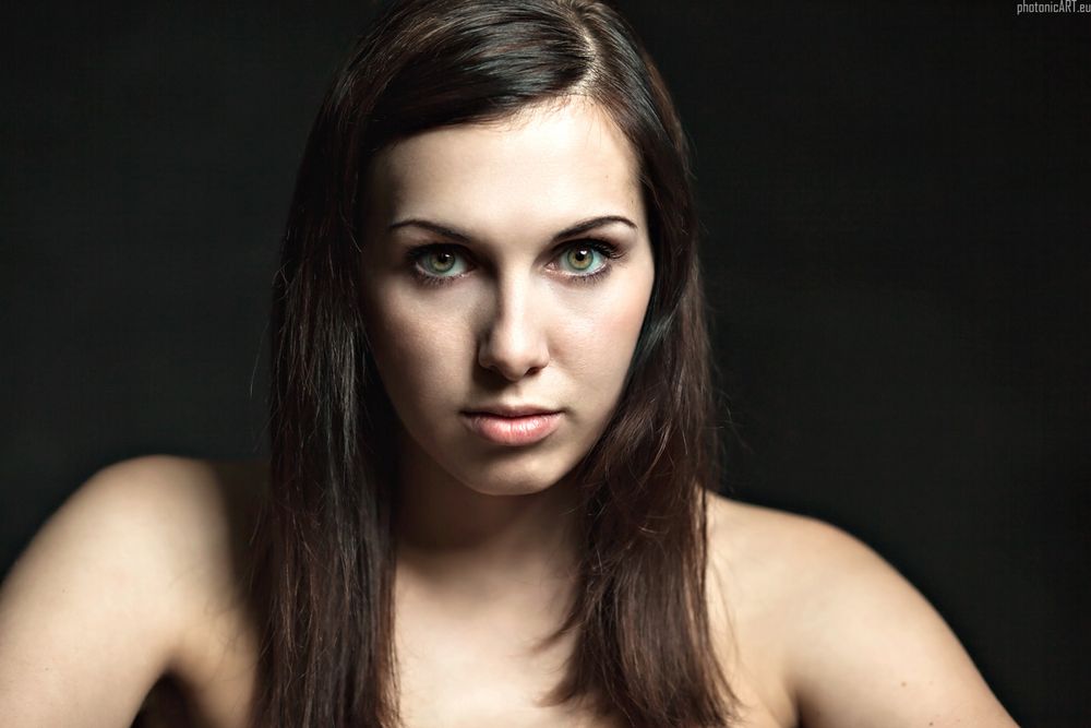 Der Blick Foto & Bild | portrait, portrait frauen, studio Bilder auf ...