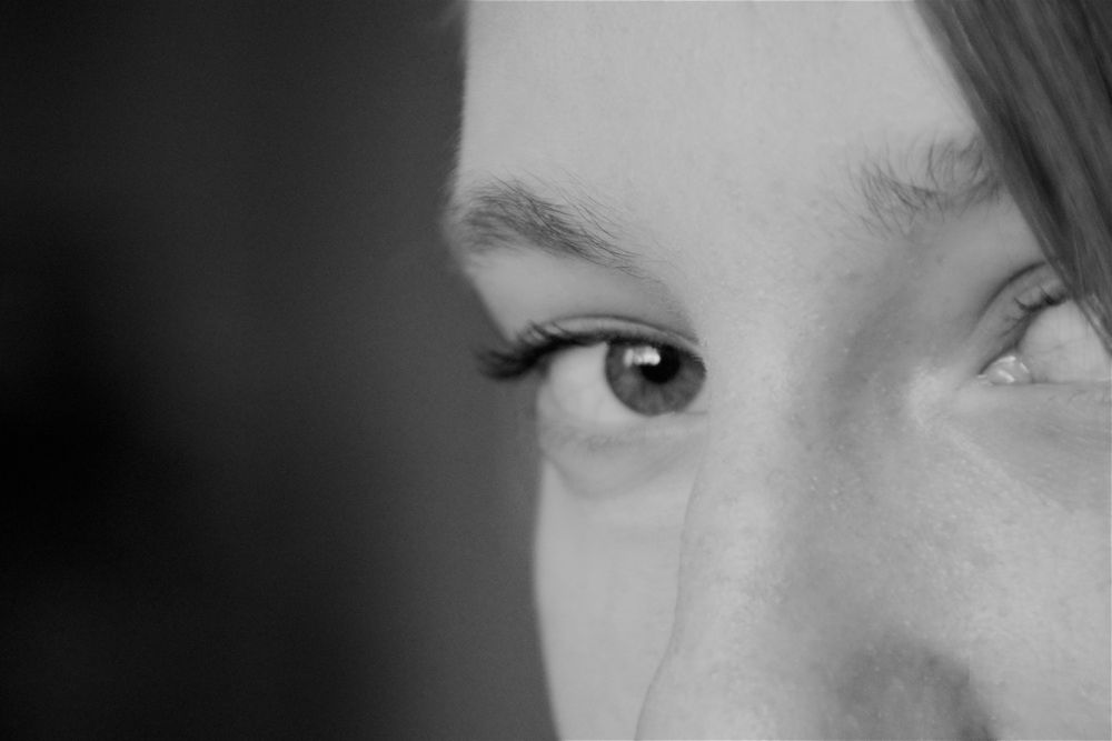 Der Blick Foto & Bild | youth, portrait, menschen Bilder auf fotocommunity