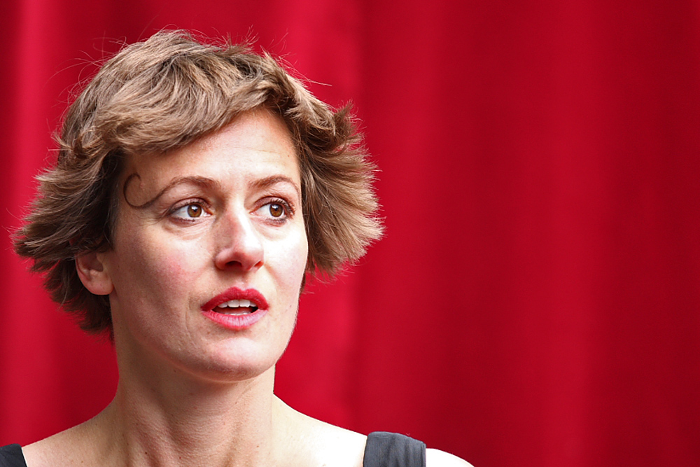 Der Blick Foto & Bild | portrait, portrait frauen, outdoor Bilder auf ...