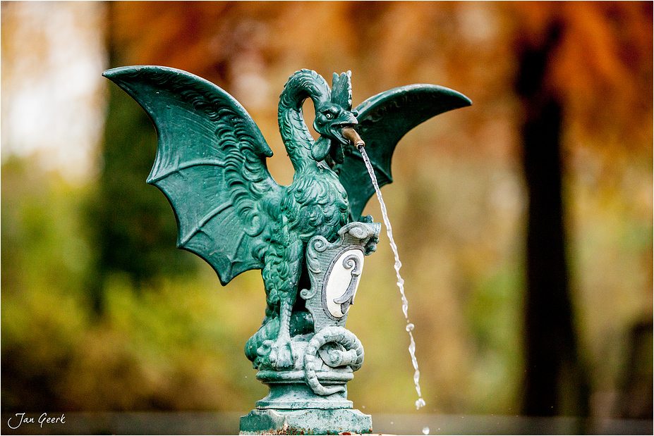 Der Blick des Basilisken Foto & Bild | europe, schweiz & liechtenstein ...