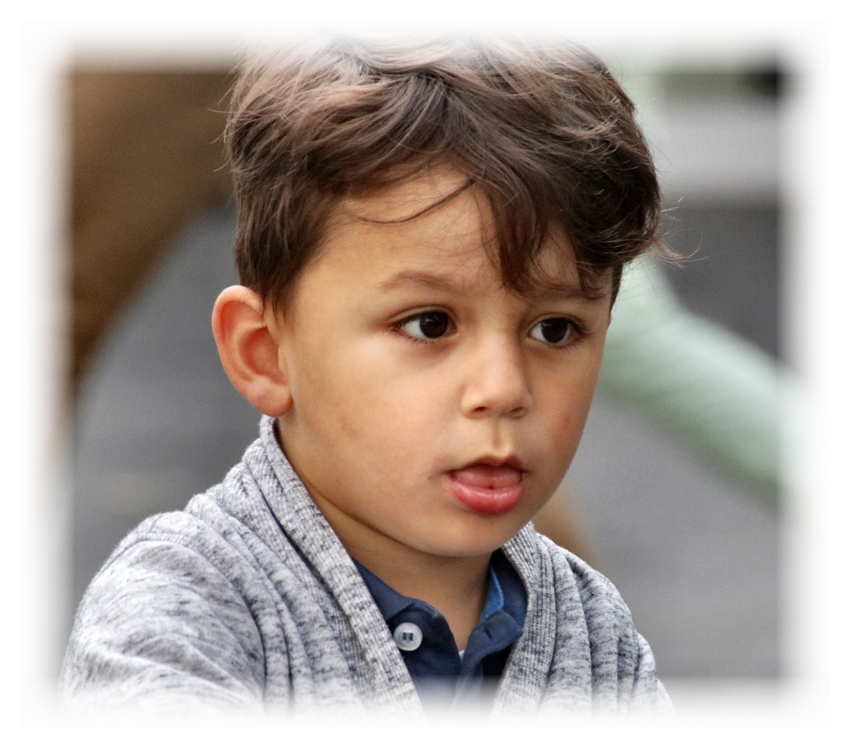 Der Bube. Foto & Bild | portrait, kinder, streetfotografie mit menschen Bilder auf fotocommunity