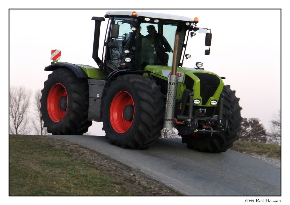 Der Class XERION 3800 Foto & Bild | industrie und technik, traktoren ...