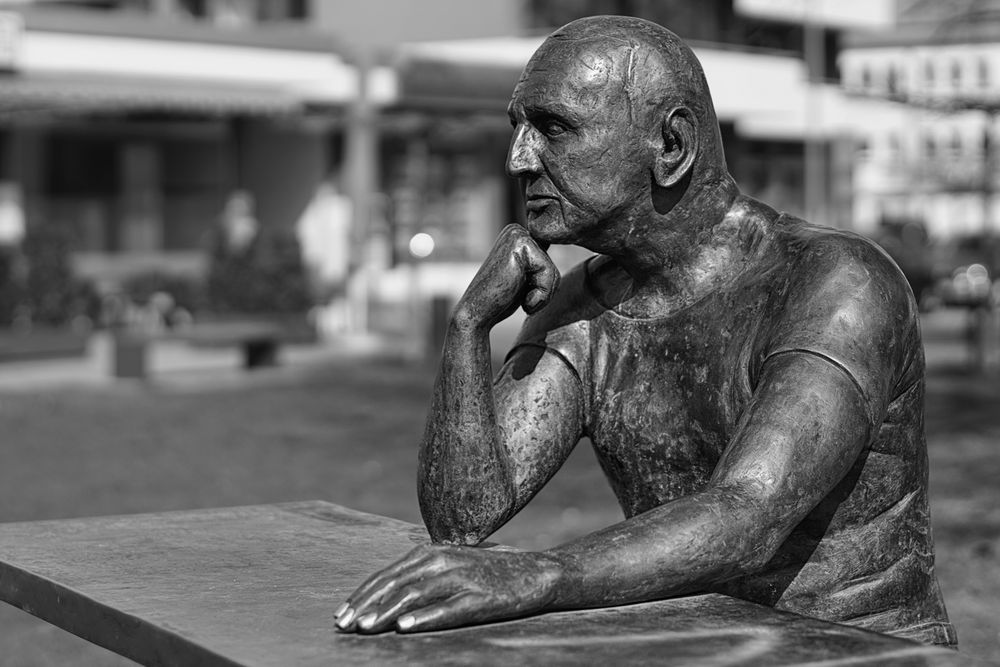 Der Denker Foto & Bild | kunstfotografie & kultur, schwarz-weiß ...