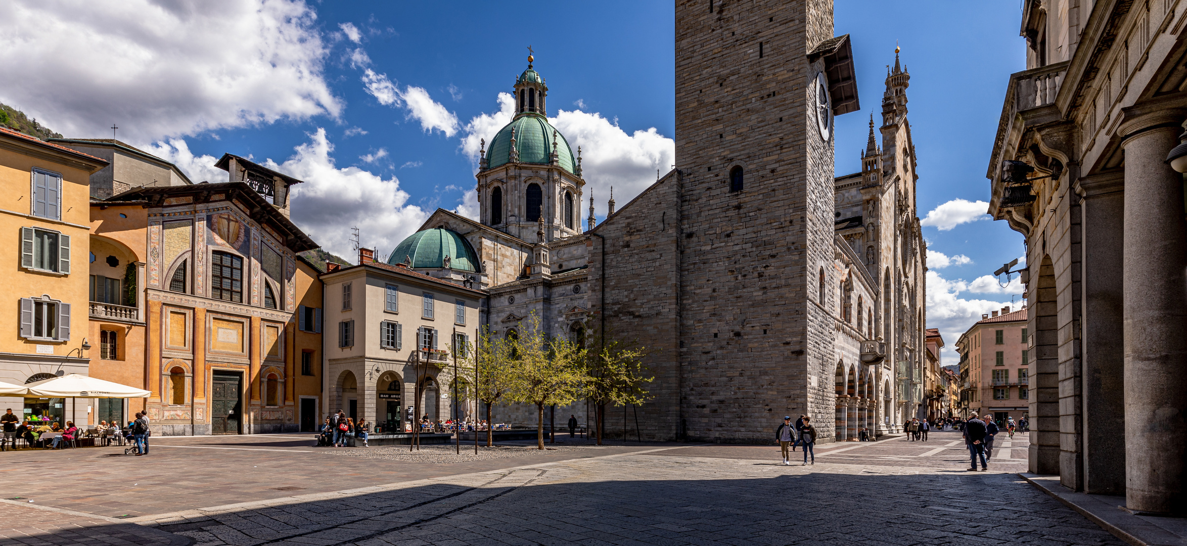 Der Domplatz in Como Foto & Bild | italien, altstadt, architektur ...