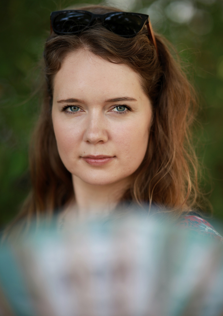 Der Fächer Foto & Bild | portrait, portrait frauen, fotos Bilder auf ...