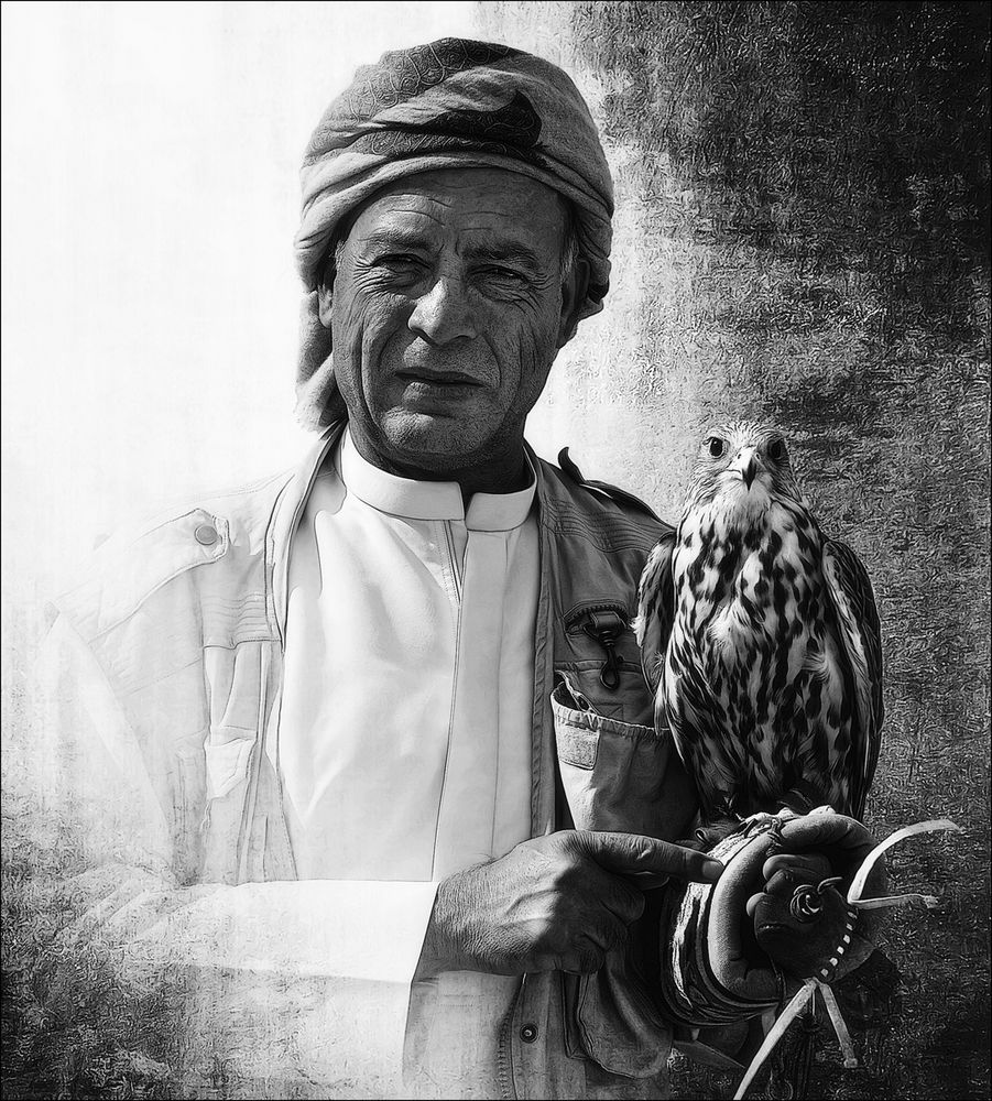 Der Falkner Foto & Bild | outdoor, mann, digiart Bilder auf fotocommunity