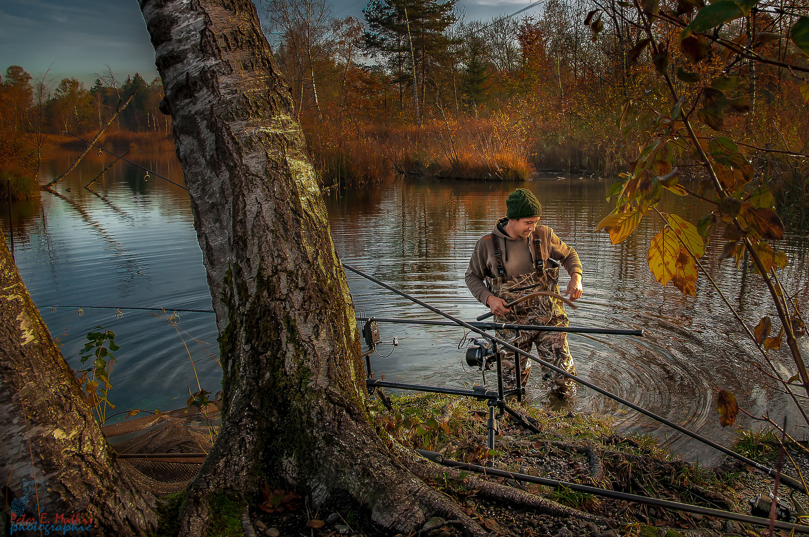 Der Fischer... Foto & Bild | wasser, bäume, sonnenaufgang Bilder auf ...