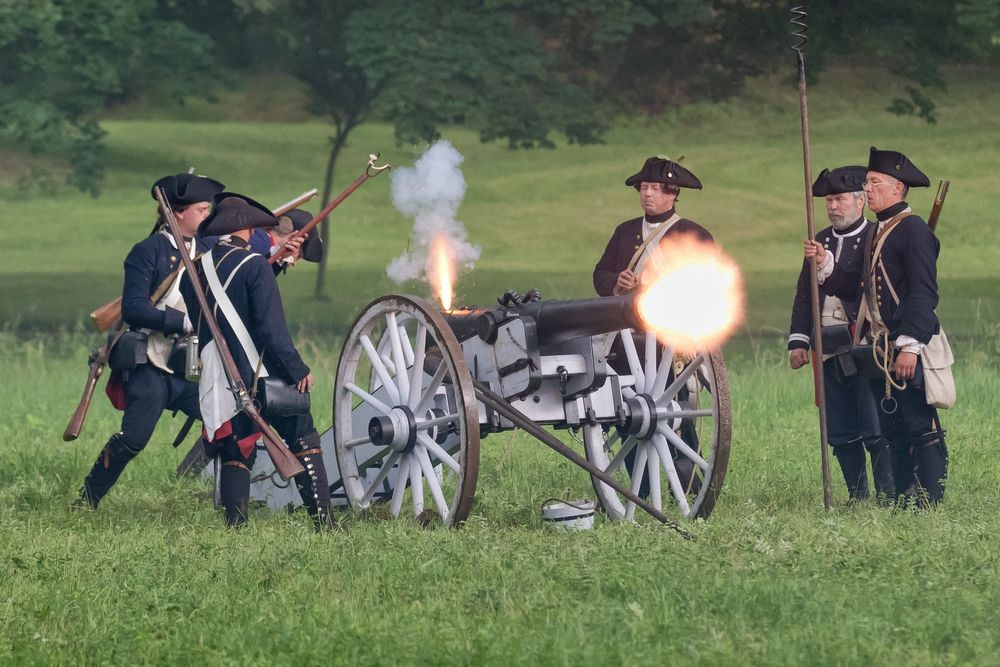 Der große Knall Foto & Bild | feuer, menschen, motive Bilder auf ...
