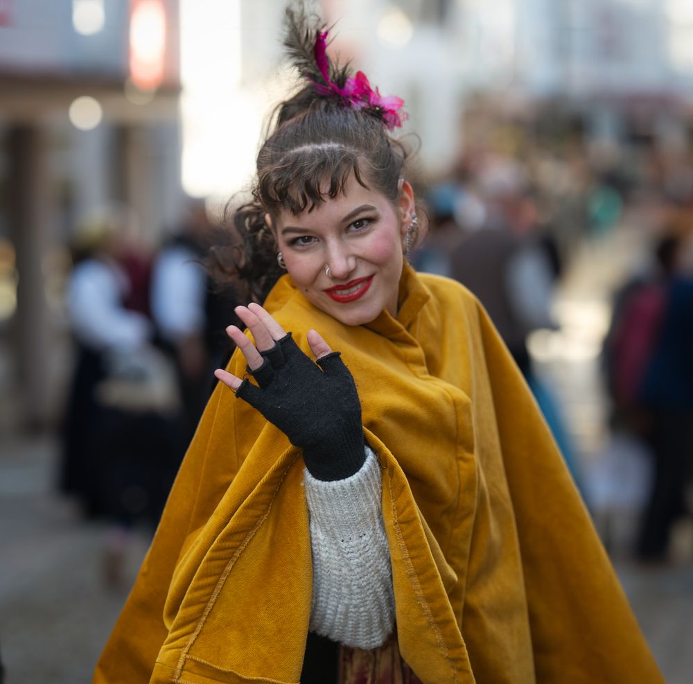 der Gruß Foto & Bild | streetfotografie mit menschen, menschen, portrait Bilder auf fotocommunity