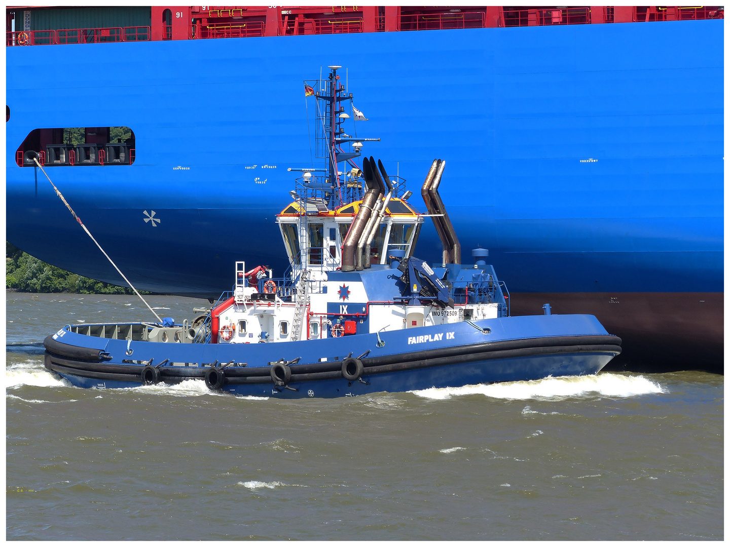 Der Hafenschlepper....... Foto & Bild | deutschland, europe, hamburg ...