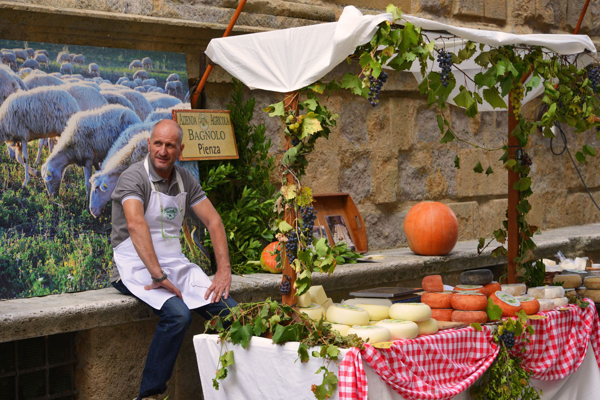 Der Handwerker Foto & Bild | europe, italy, vatican city, s marino ...