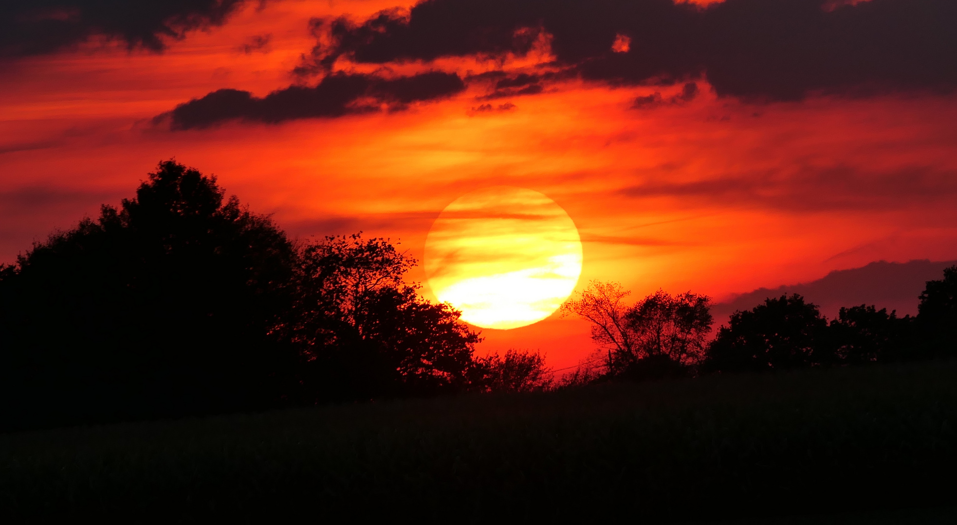 Der Himmel brennt Foto & Bild | sonnenuntergänge, projekte, himmel ...