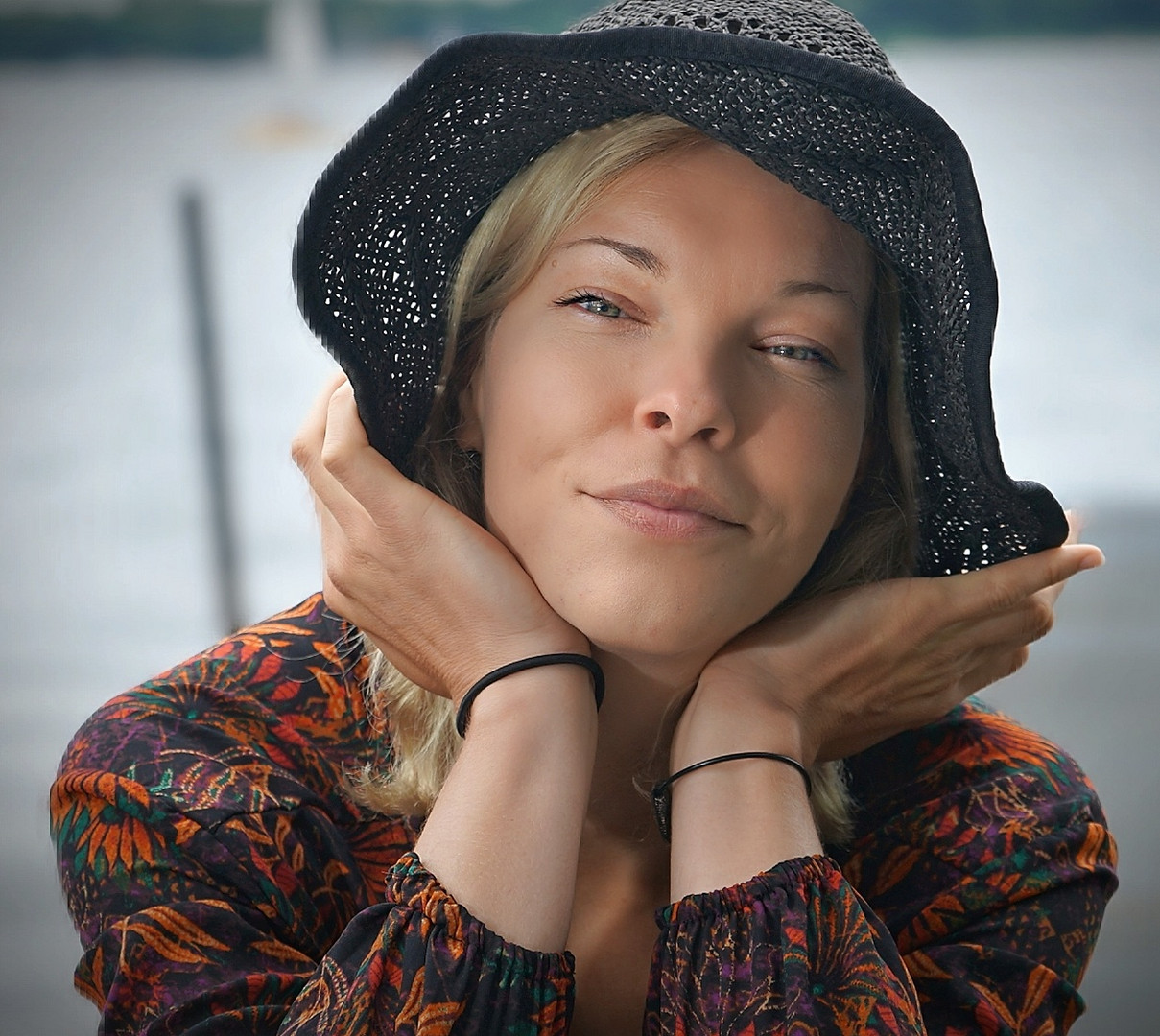 Der Hut steht ihr gut Foto & Bild | sommer, outdoor, woman Bilder auf ...