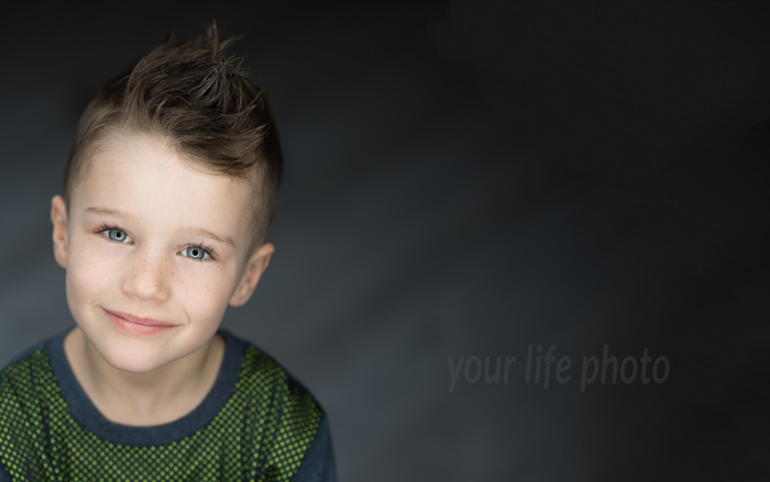 Der Junge Foto & Bild | people, studio, indoor Bilder auf fotocommunity