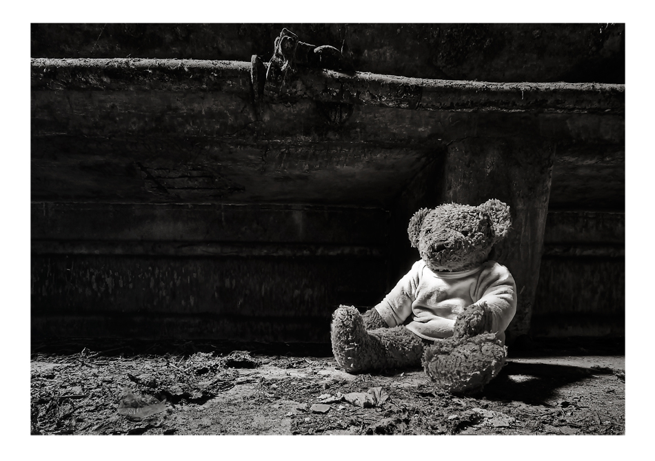 der kleine Bär Foto & Bild | monochrom, bearbeitungs - techniken, sw Bilder auf fotocommunity