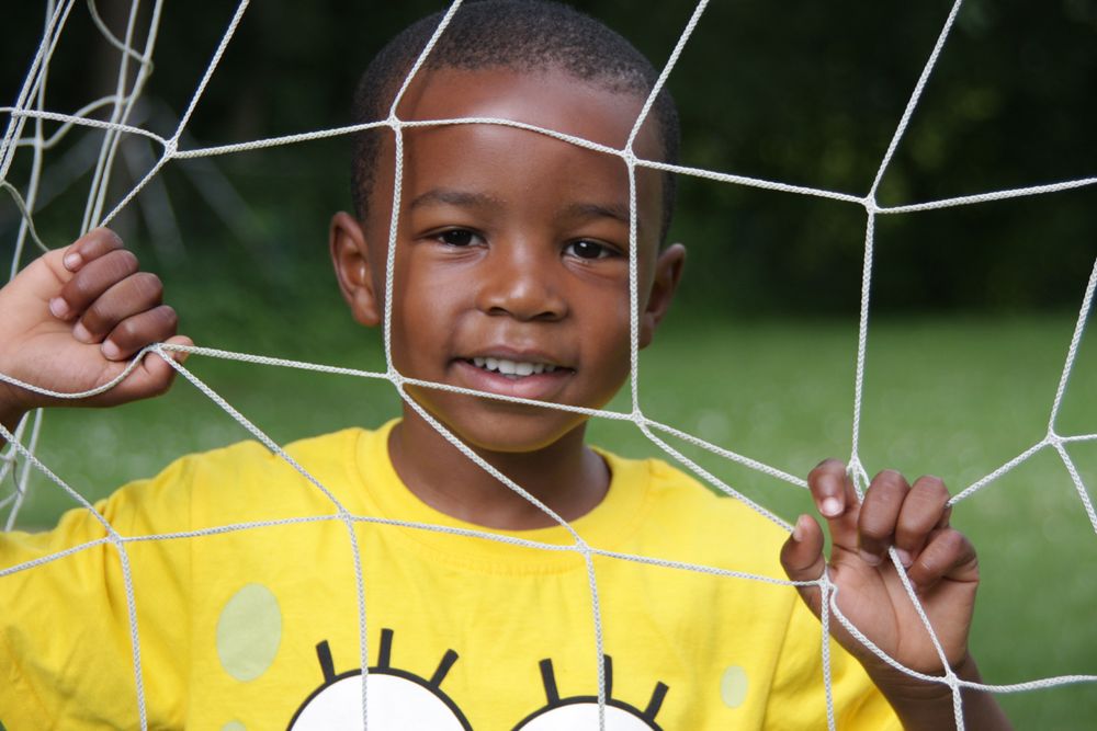 der kleine Fußballer Foto & Bild | kinder, portraits, menschen Bilder ...