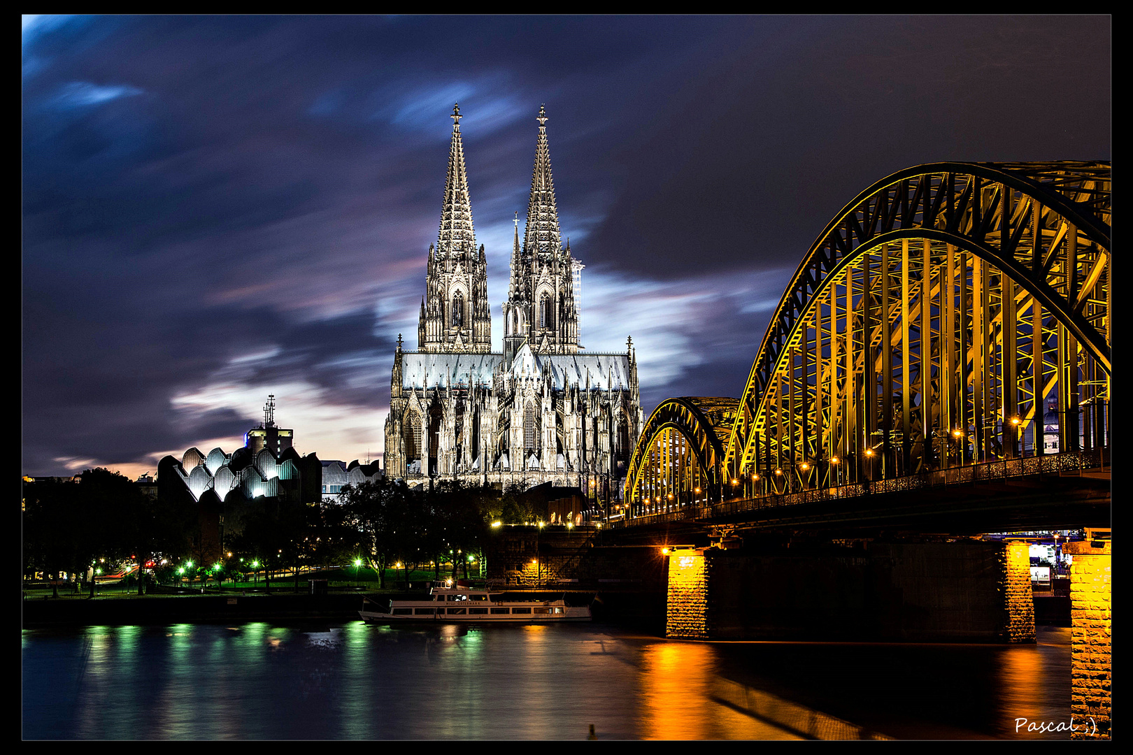 Der Kölner Dom Foto & Bild | architektur, architektur bei nacht, köln ...
