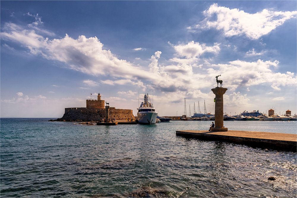 Der Koloss von Rhodos... Foto & Bild | urlaub, griechenland, europa ...