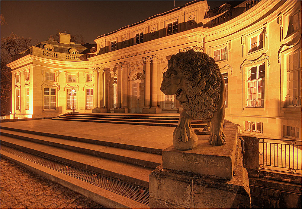 Der Löwe Foto & Bild | architektur, schlösser & burgen, profanbauten ...