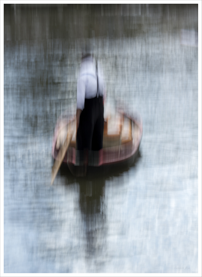 Der Mann im Boot Foto & Bild | experimente, streetfotografie mit menschen, fotokunst Bilder auf ...