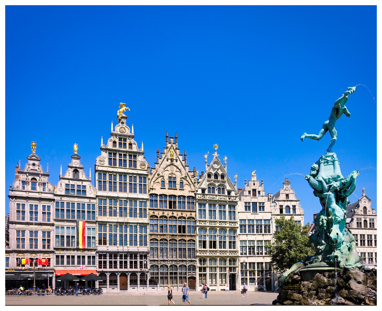 der Marktplatz Foto & Bild | architektur, europe, benelux Bilder auf ...
