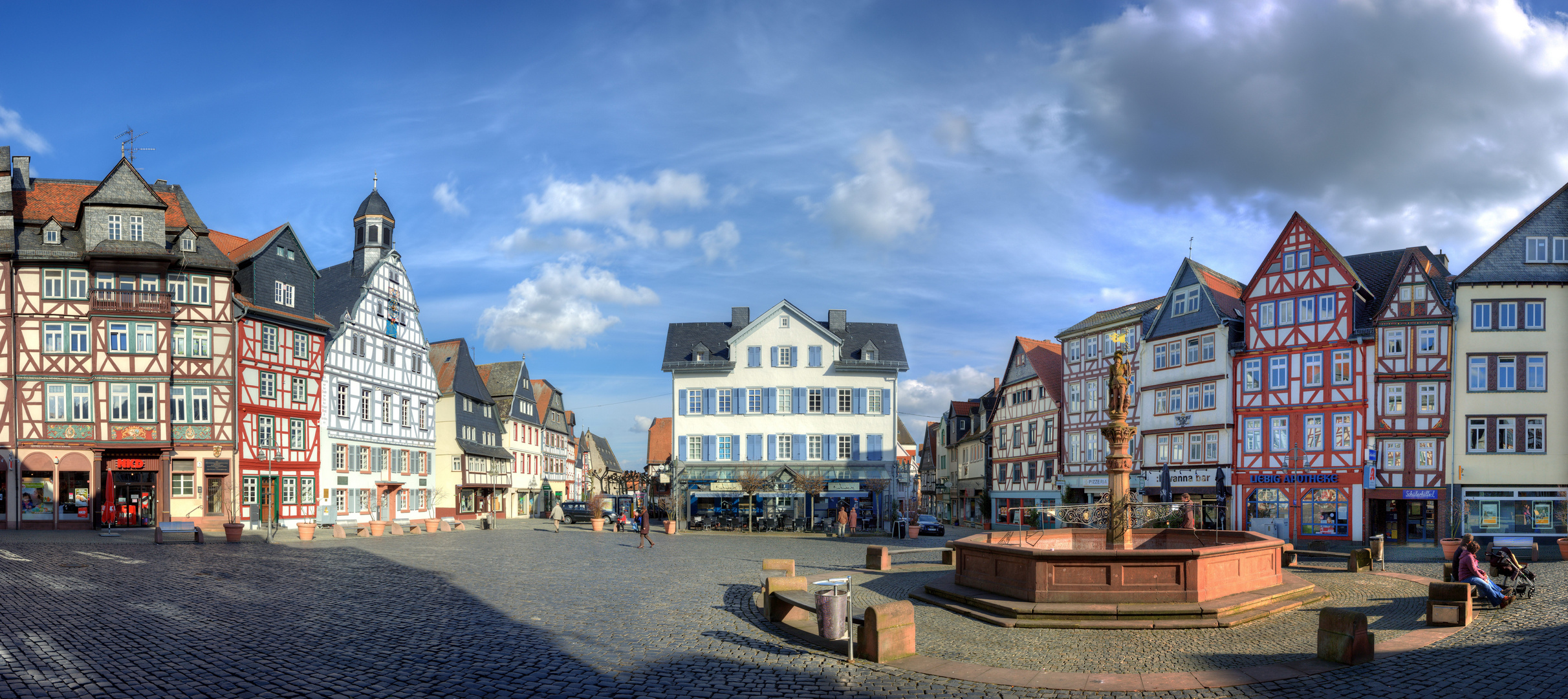 Der Marktplatz von Butzbach Foto & Bild | world, panorama, altstadt ...