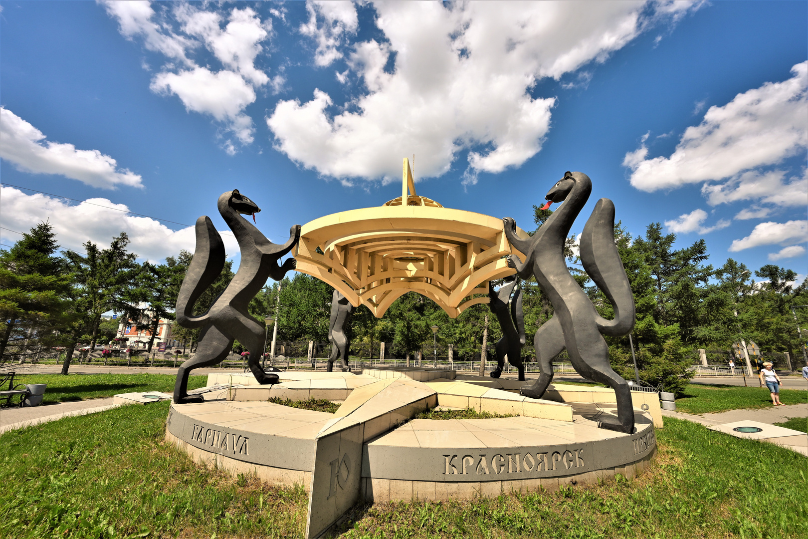 Der Nerz Foto & Bild | world, wolken, skulptur Bilder auf fotocommunity