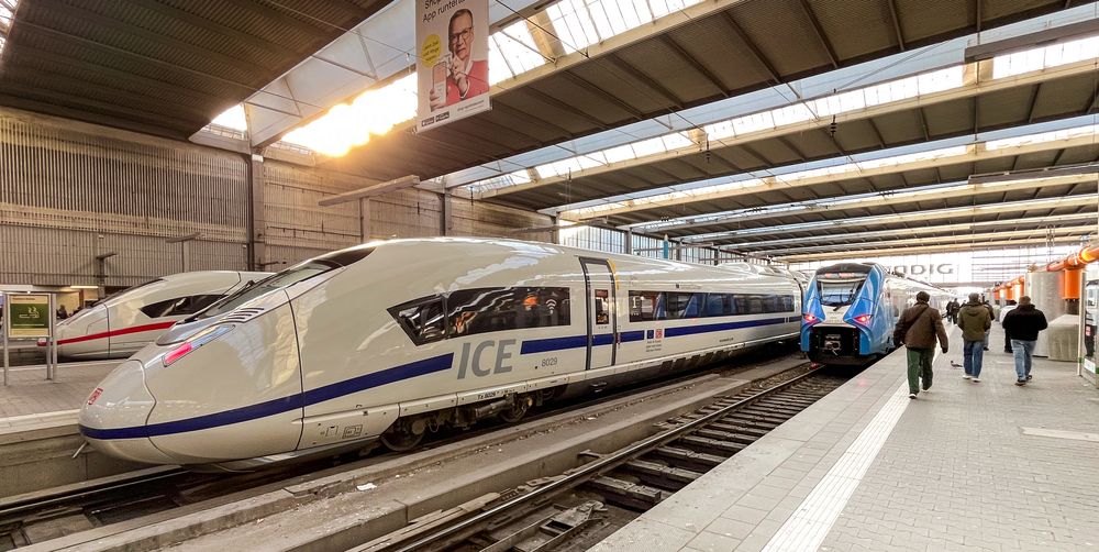 Der neue "Europa"-Zug Foto & Bild | münchen, europa, ice Bilder auf ...