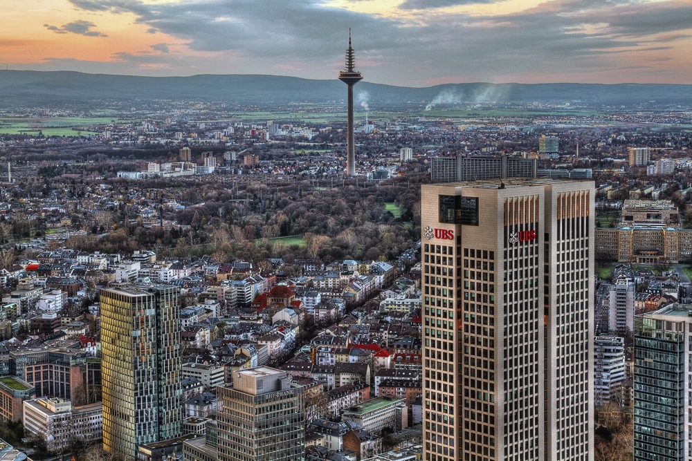 der neue Frankfurter OpernTurm Foto & Bild | architektur, architektur ...
