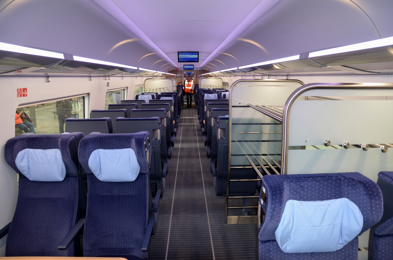 Der neue ICE 4 - Impressionen einer Mitfahrt Foto & Bild | ice ...