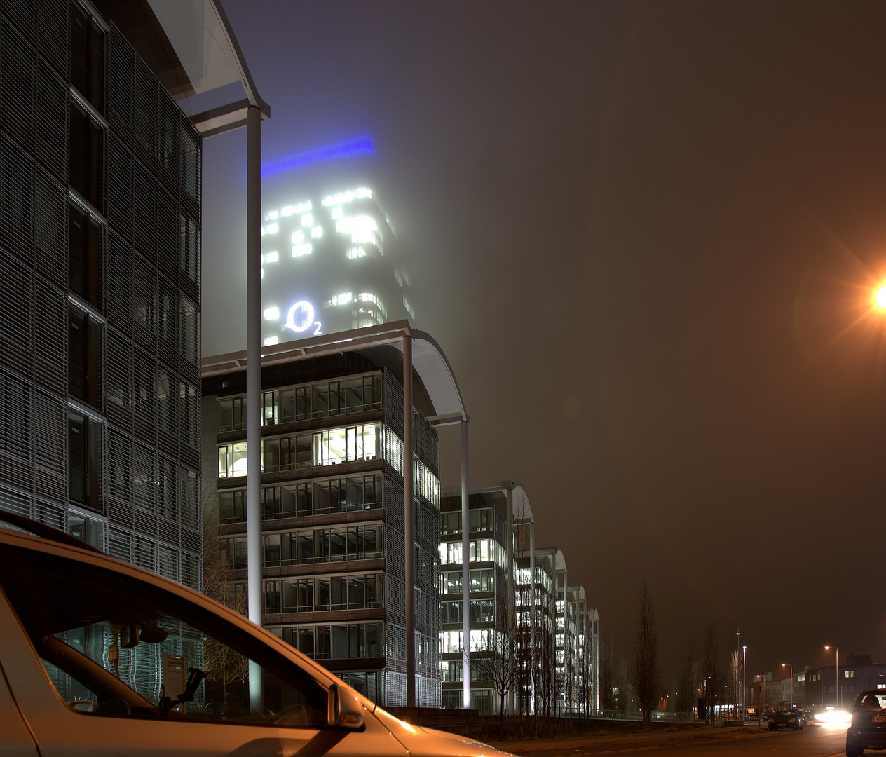 Der O2 - Tower in München Foto & Bild | architektur, architektur bei ...