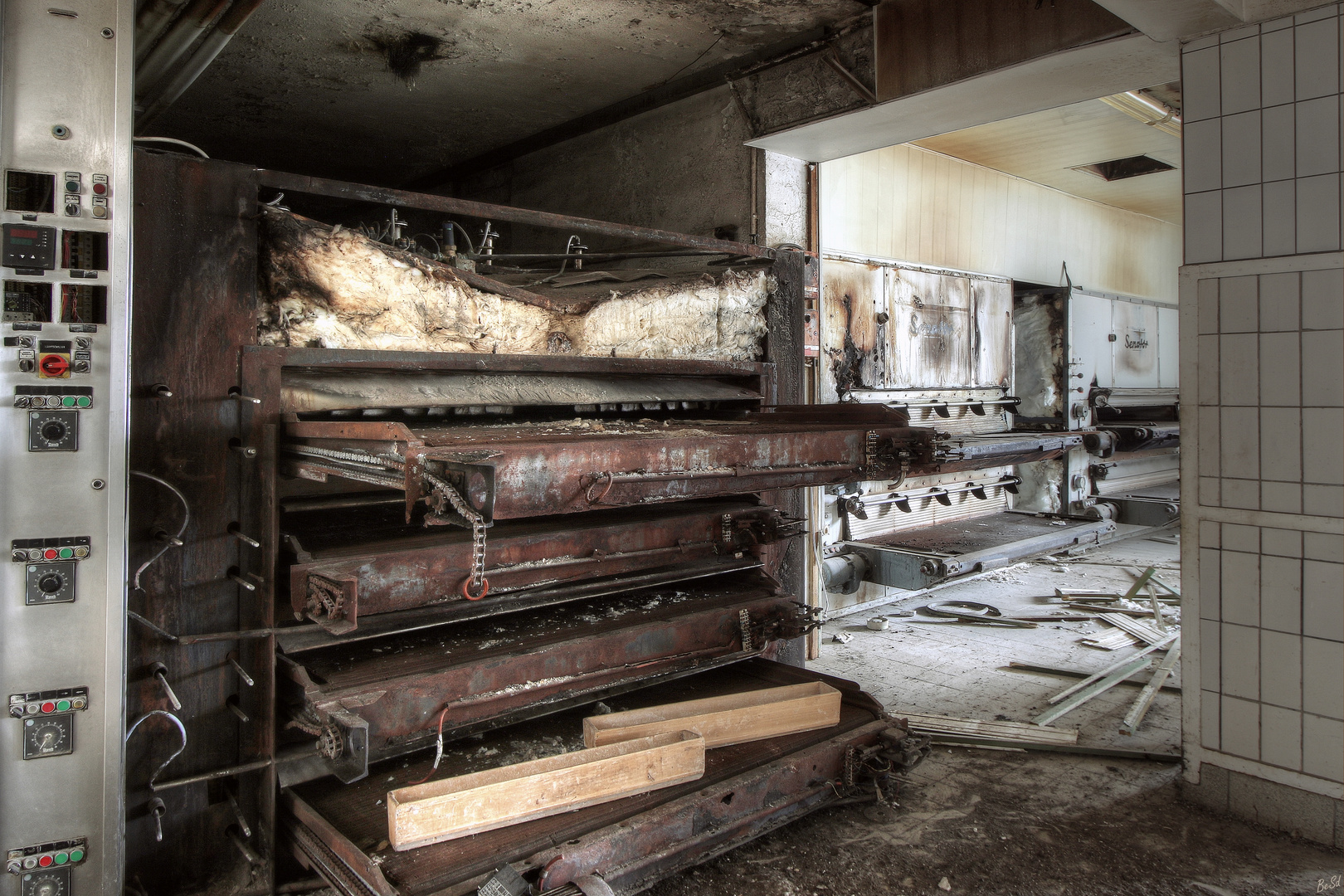 Der Ofen.... Foto & Bild | fotos, spezial, marode Bilder auf fotocommunity